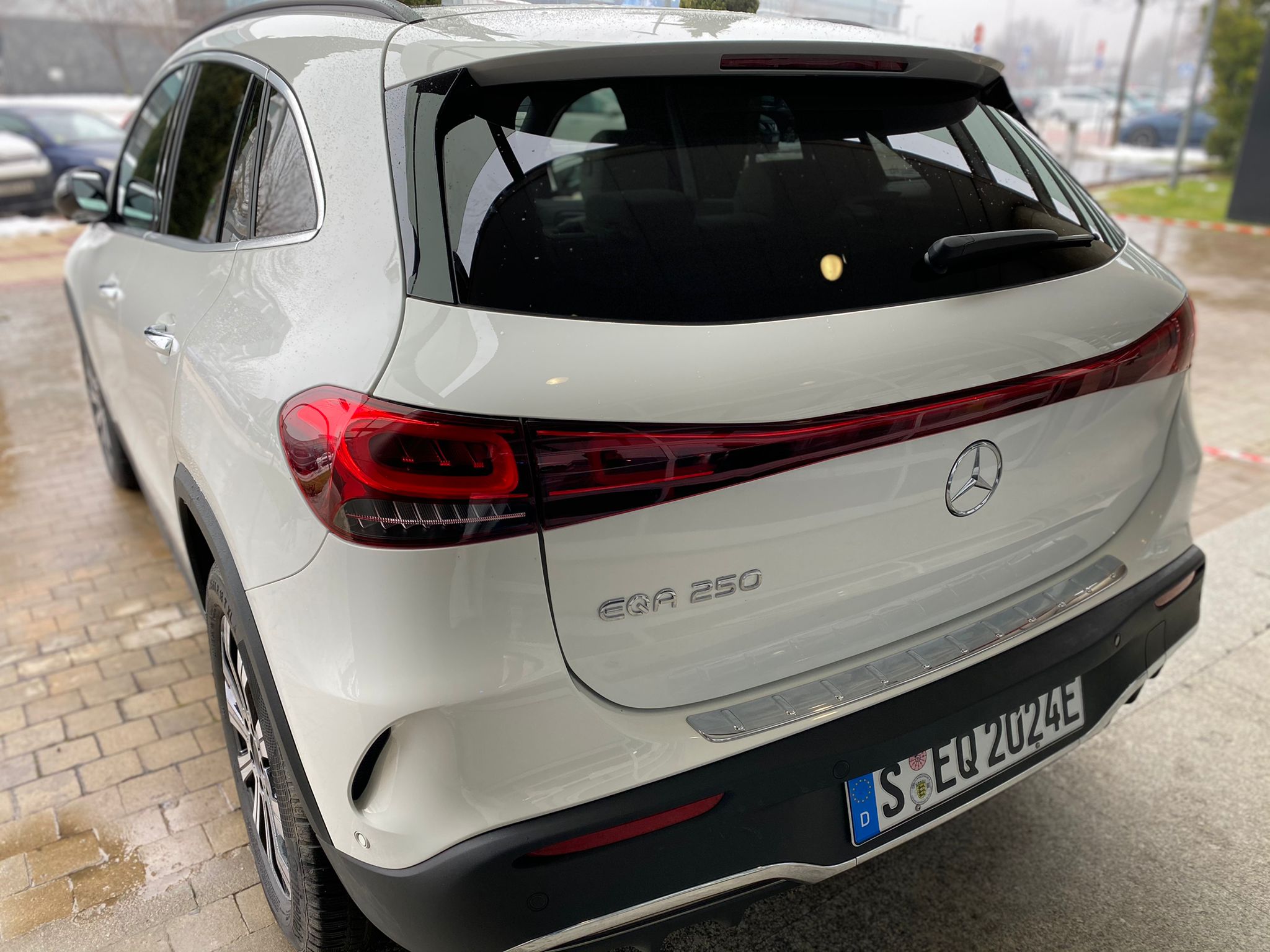 Mercedes-Benz EQA 250 | MOTORK