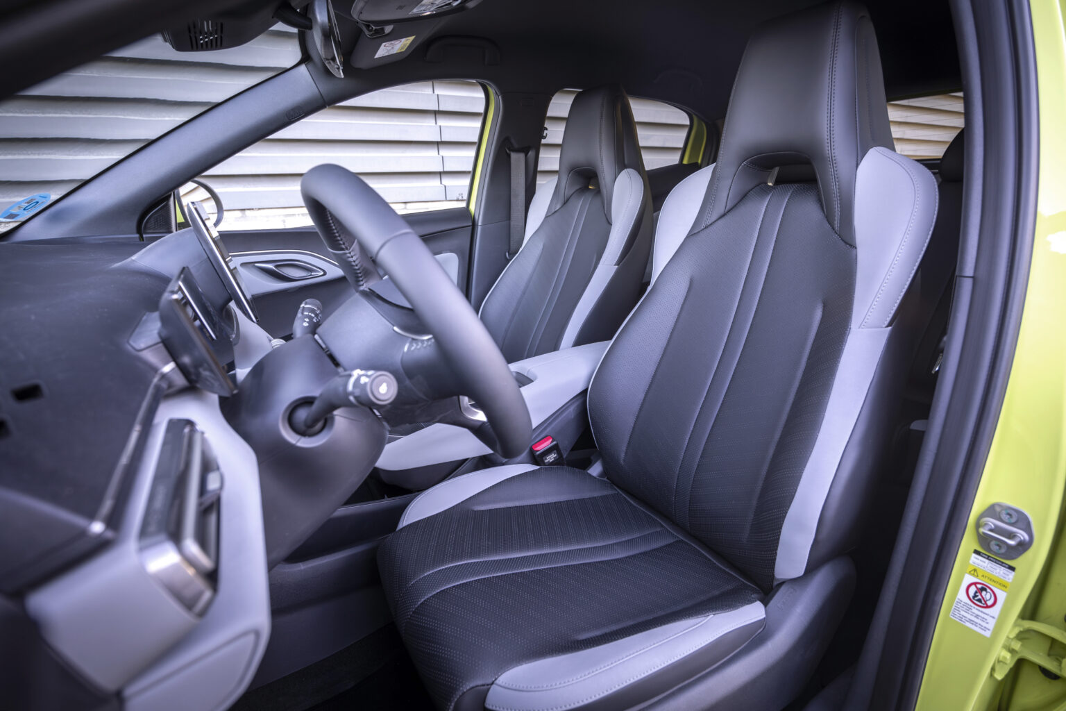 BYD Dolphin Surf Comfort eléctrico 2025 | MOTORK